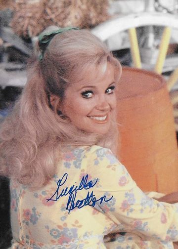 The Hello Magazine: Celebrities, Lifestyle, Entertainment, Birthdays